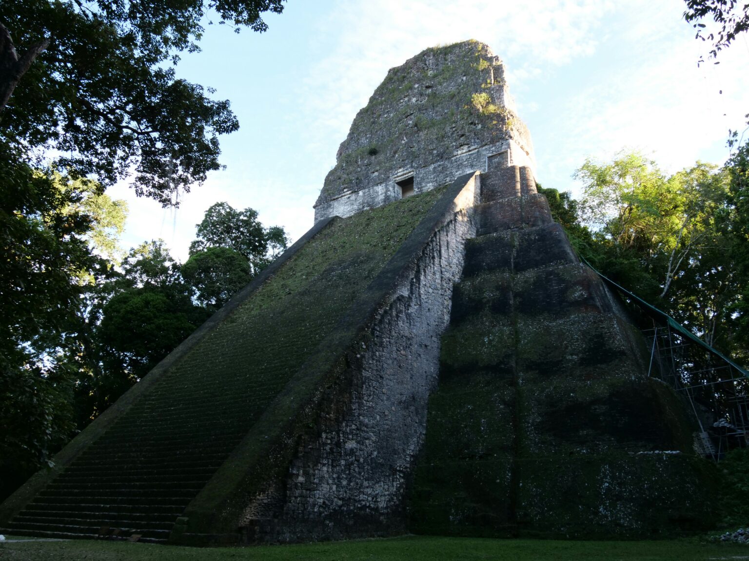 世界遺産ティカル国立公園の歴史とスターウォーズロケ地の関係性は？